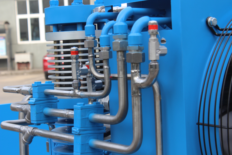 PLC HMI 30NM3 150bar High Pressure Oil Free Oxygen Compressor from ...